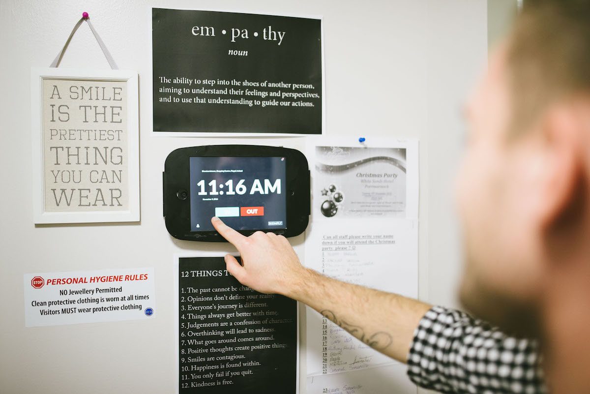 The #1 Clock In machine for retail and hospitality businesses